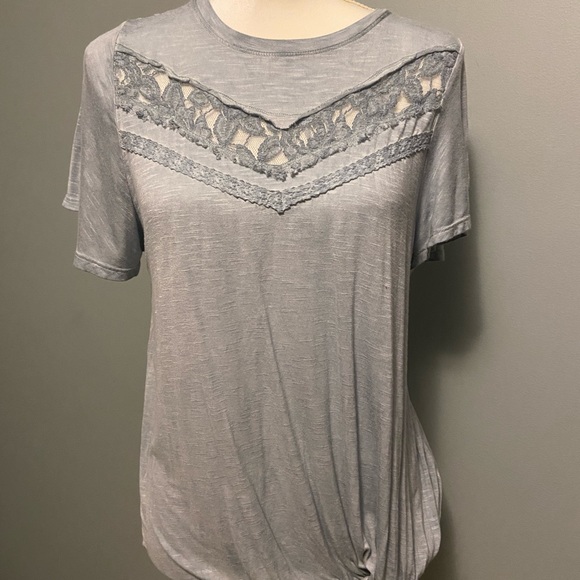 Rewind | Tops | Grey Flowy Top Super Comfy | Poshmark